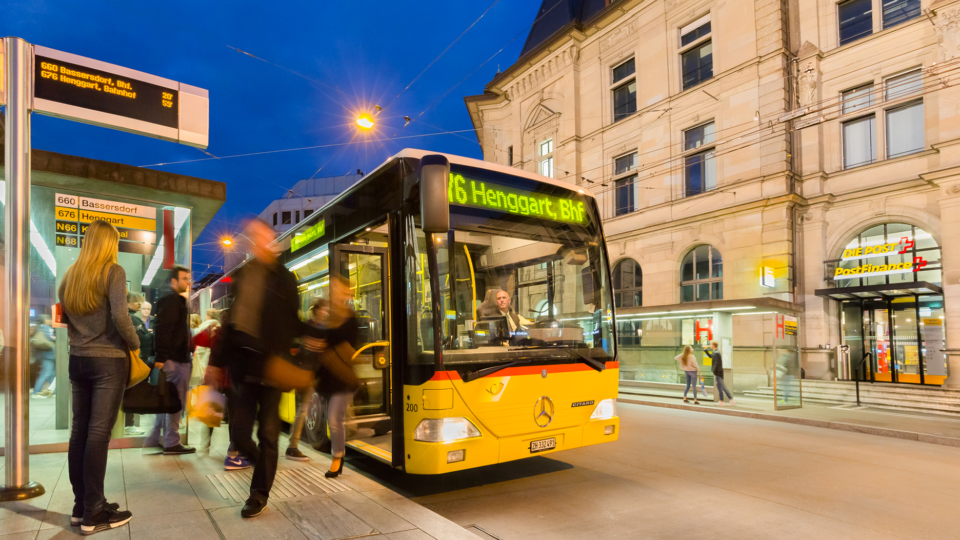 ZVV nighttime network | PostBus