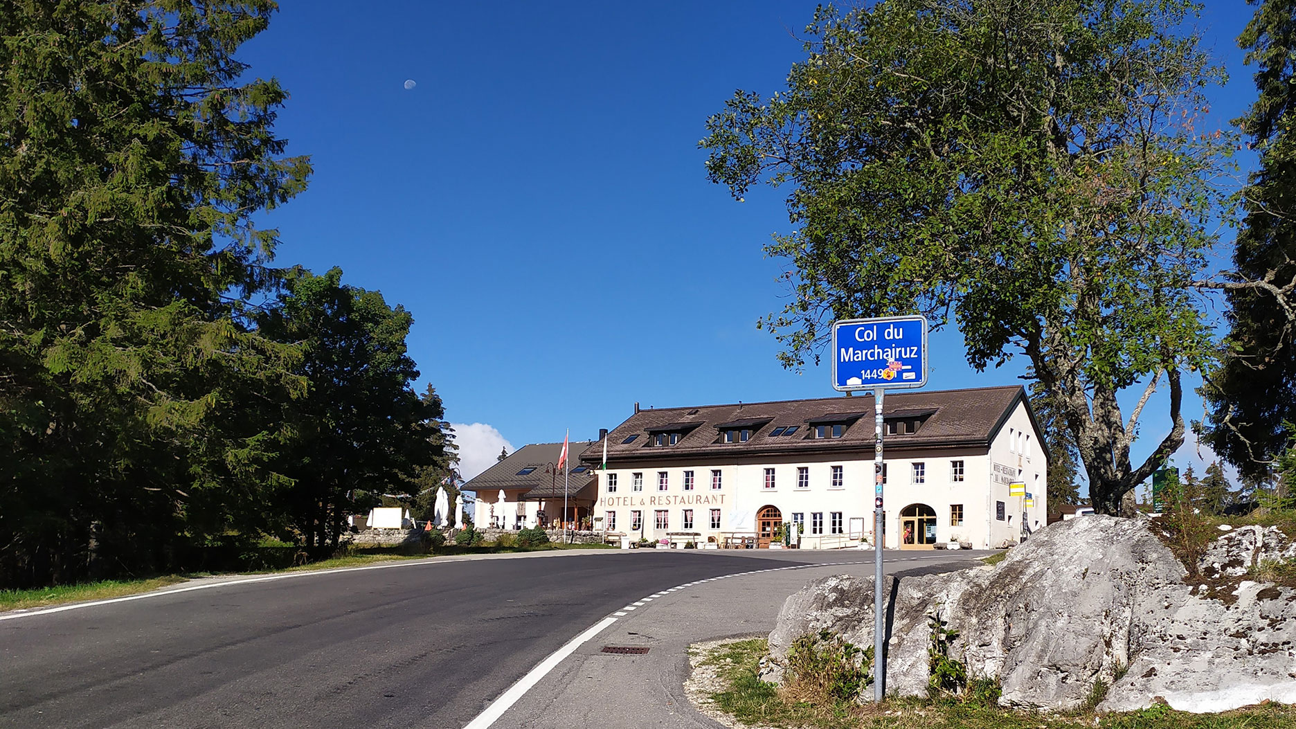 Les Moulins souterrains du Col-des-Roches - CarPostal