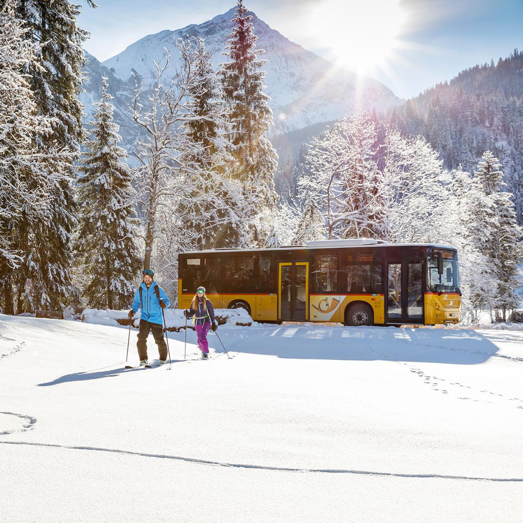 Home [www.postauto.ch]