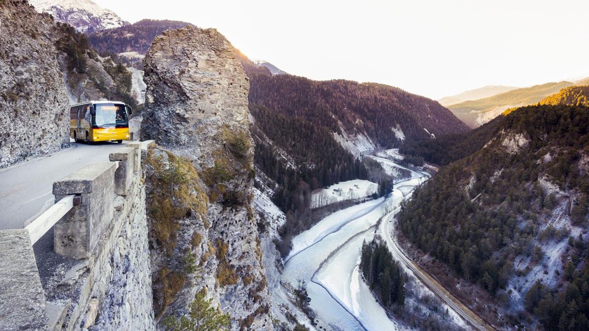 Common visual identity with modernized logo for Swiss Post and PostBus.