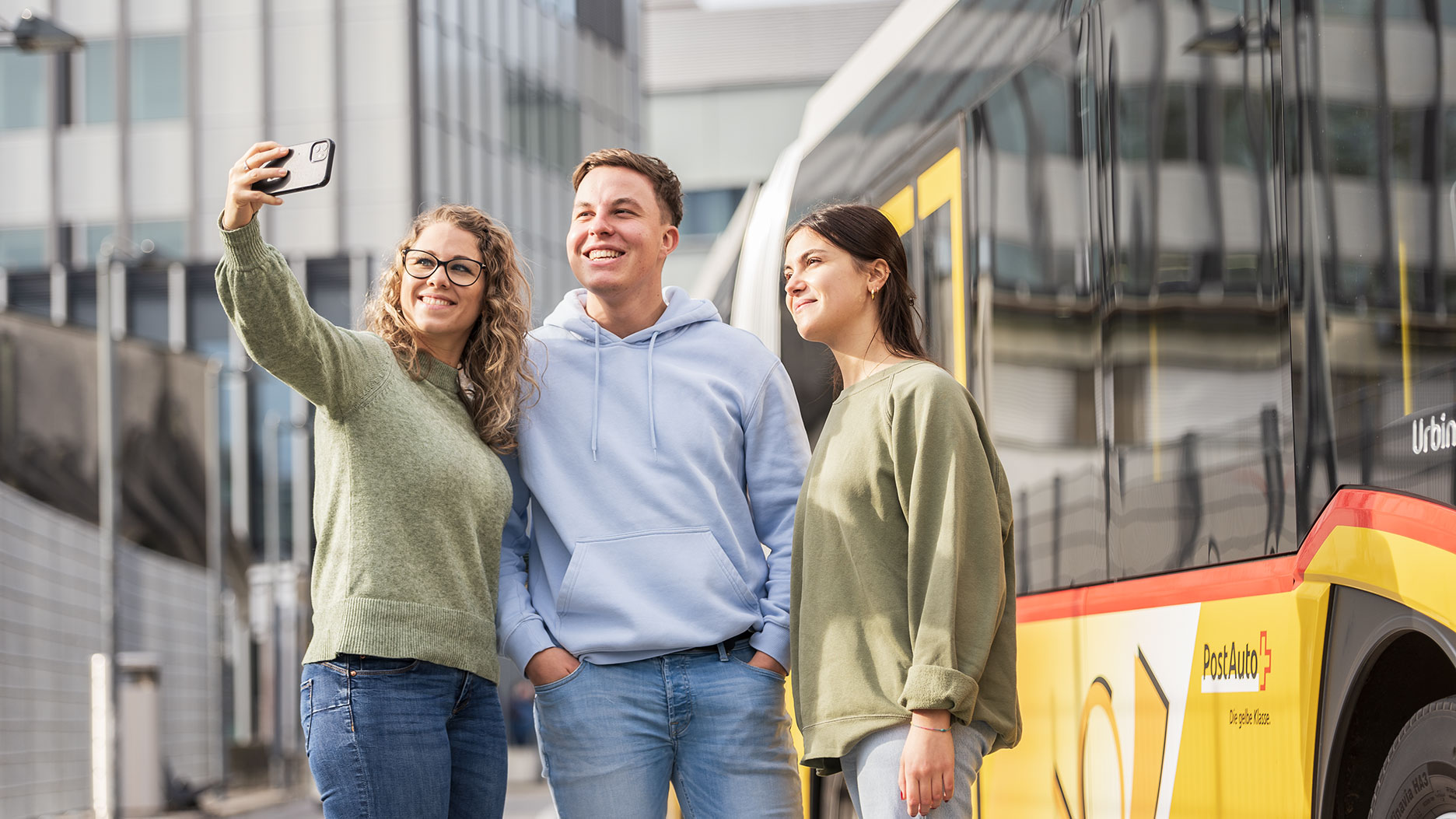 Home [www.postauto.ch]