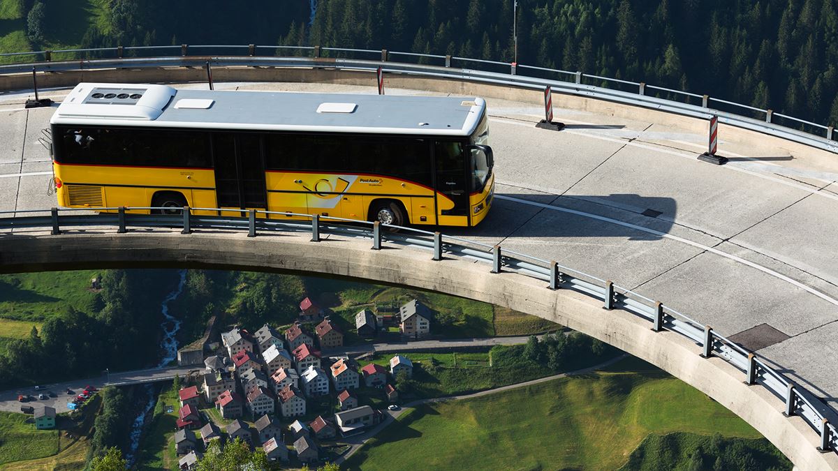 100 years of Postbus travel over the Gotthard