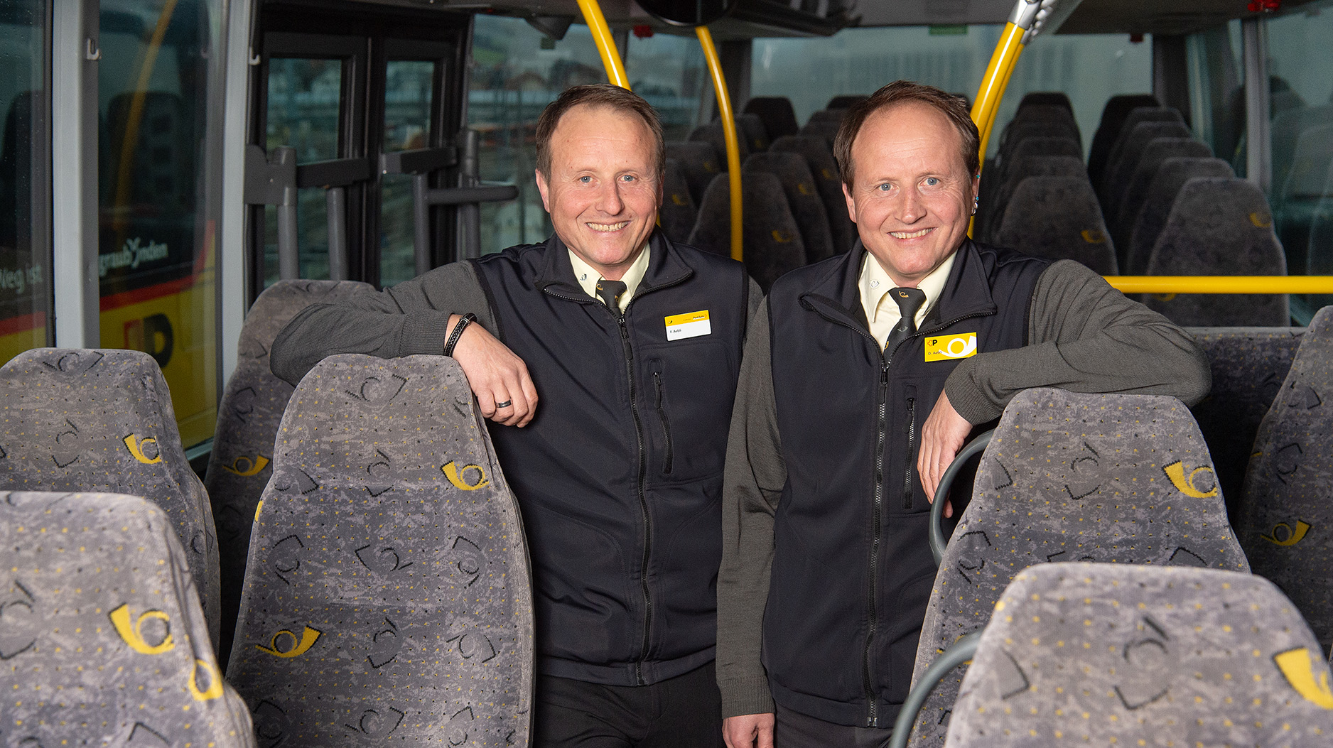 Des jumeaux au volant