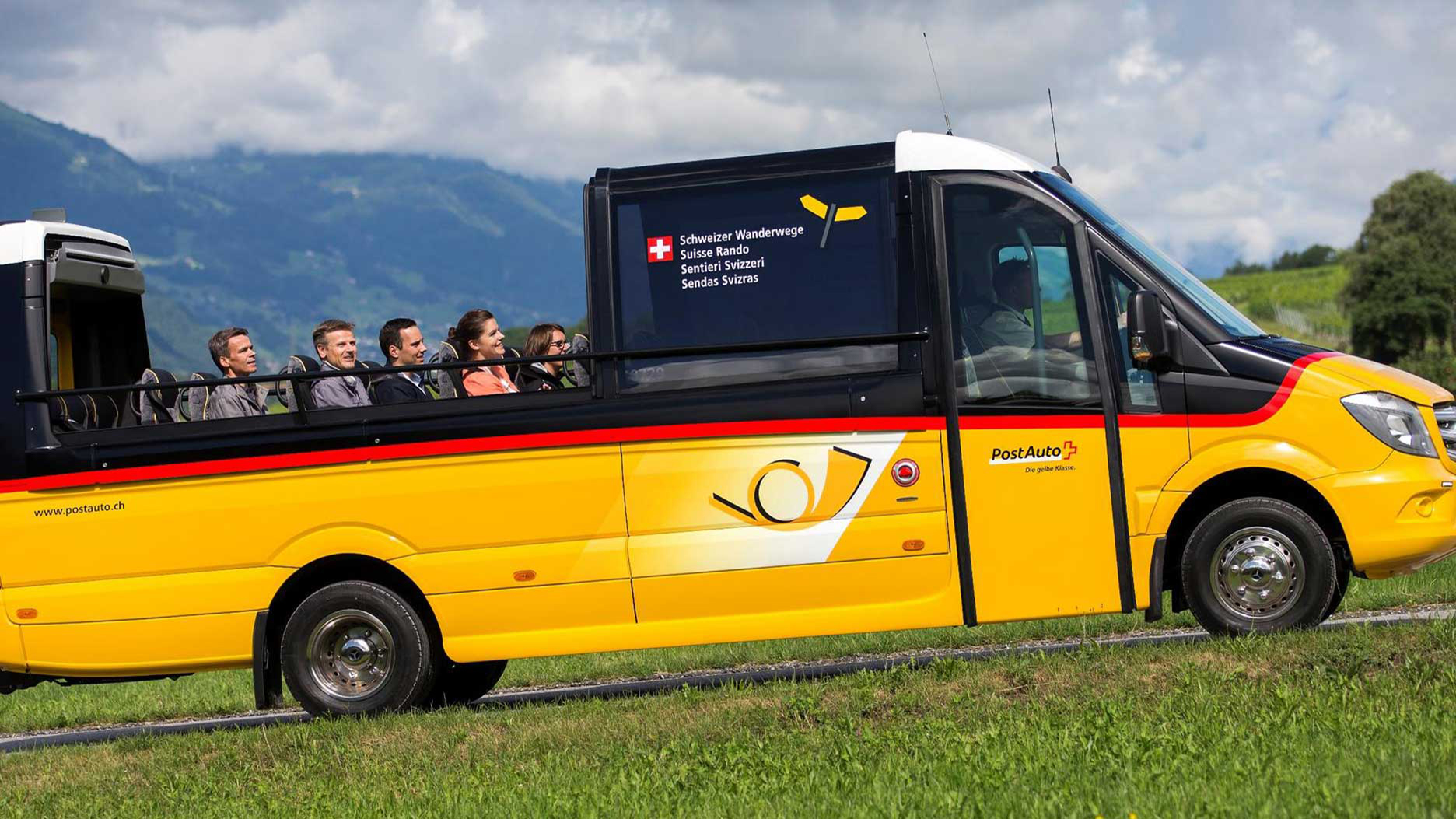 PostAuto neu mit Cabriolet unterwegs